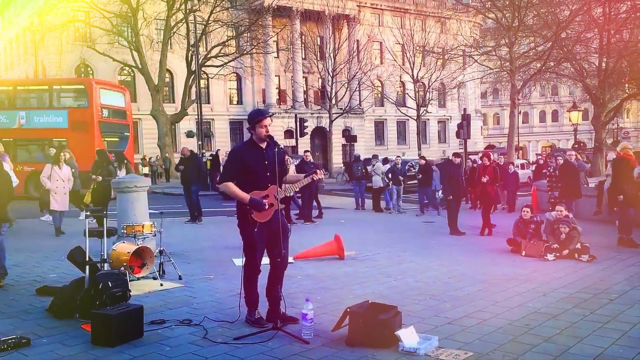 Street Performers Singing Hallelujah Cover on Guitar - YouTube
