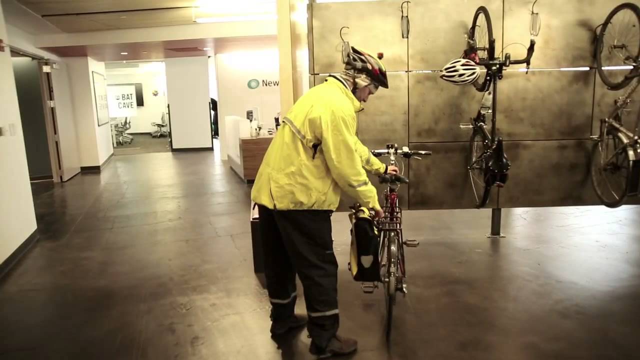 New Relic Does MTV cribs-style video of Portland office - YouTube