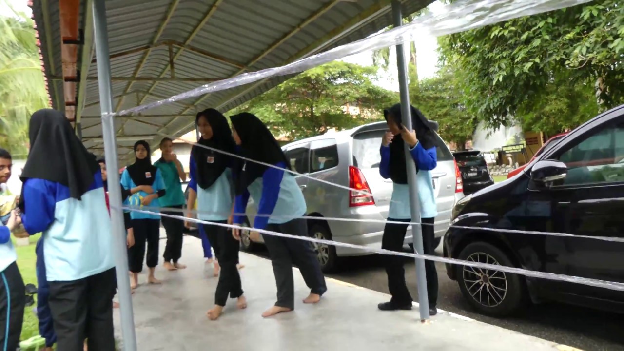 Orientation Form 1 in SMKBJ!!!! - YouTube