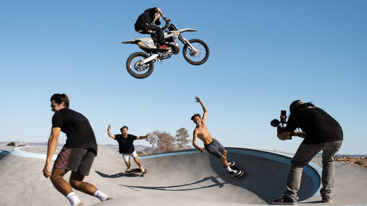 SECRET SKATEPARK IN THE DESERT!! GGV14 - YouTube
