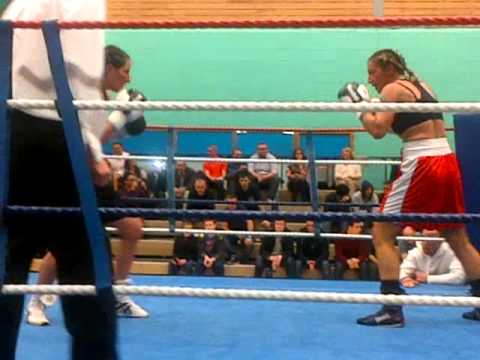 Catherine Brooks vs Rachelle Brooks Rnd 4 - YouTube