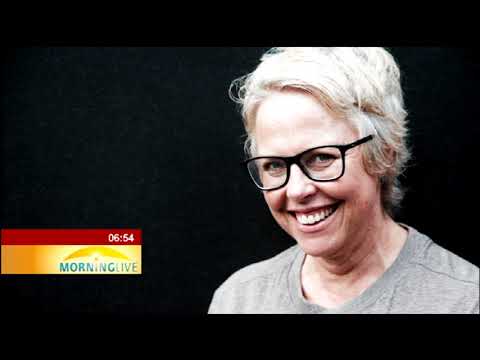 Gideon Lombard on award winning production 'Die Reuk van appel' - YouTube