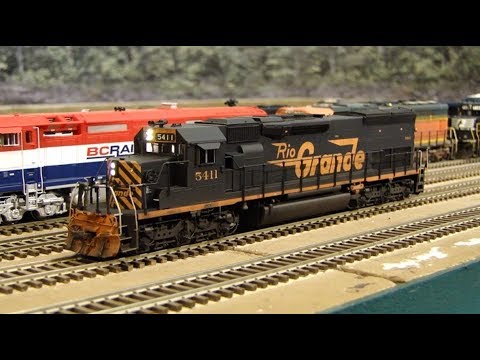Custom Overland Models Rio Grande SD40T-2 #5411 w/ LokSound - YouTube
