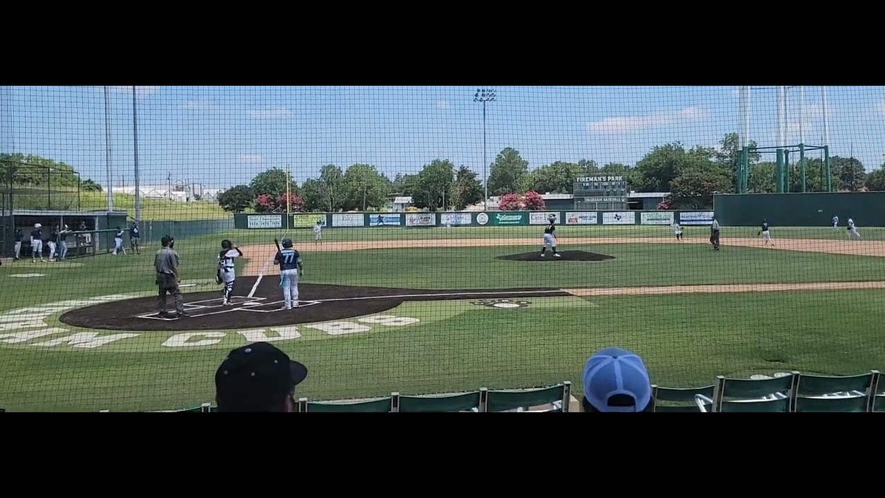 Banditos 2027 Conroe - throw out at second - YouTube