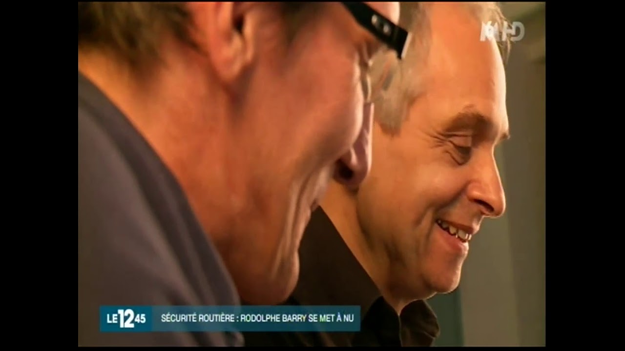 Reportage et interview - YouTube