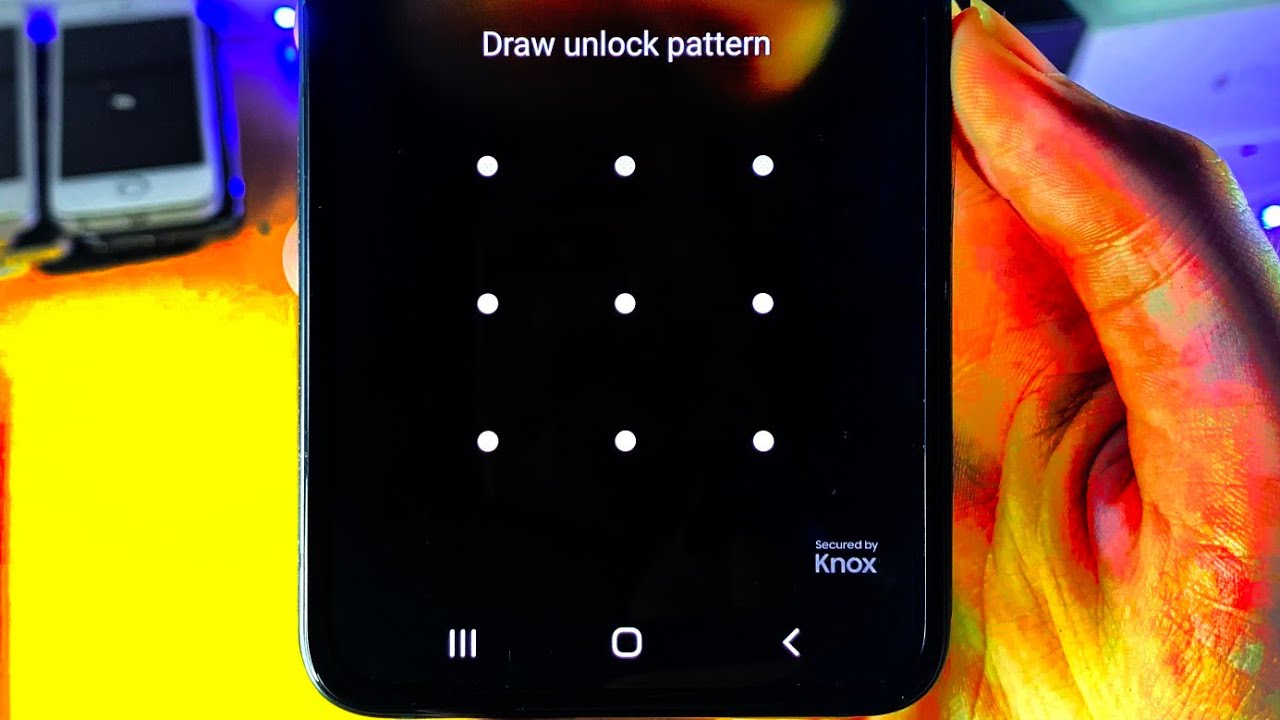 How To Lock Apps on Samsung Galaxy Z Flip 3 5G! - YouTube