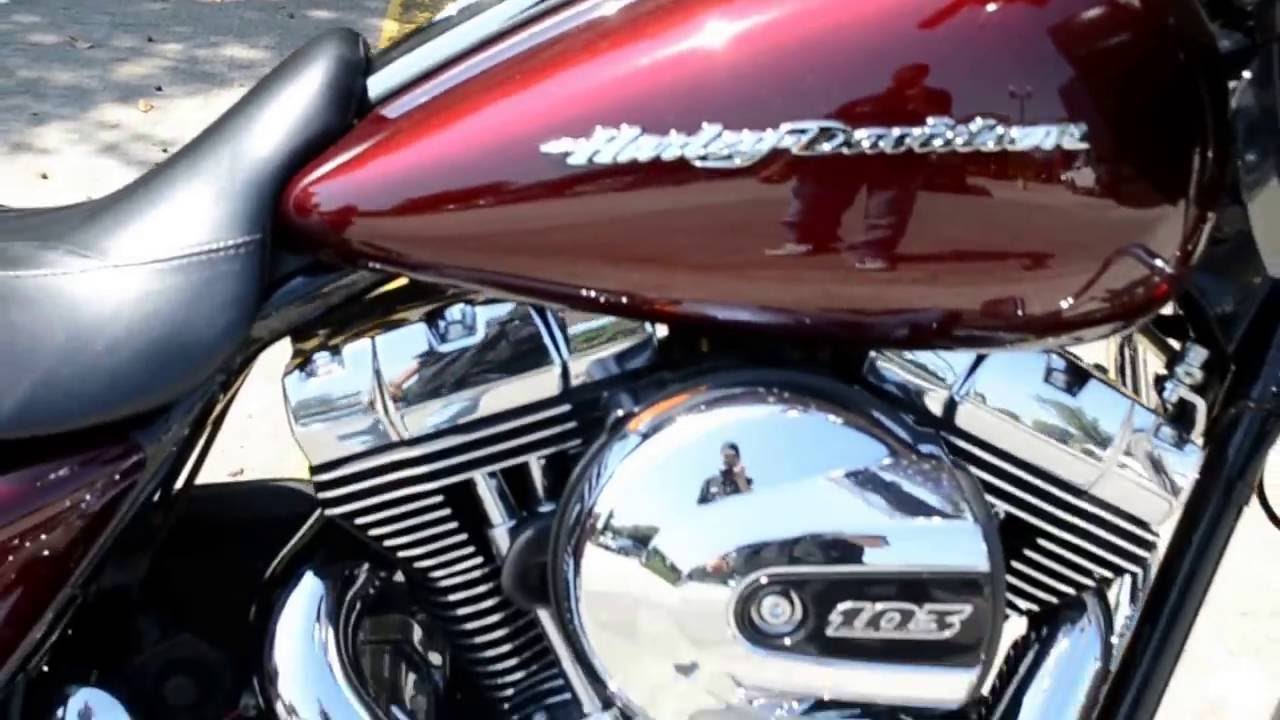 Mysterious Red Sunglo 2015 HARLEY-DAVIDSON® ROAD GLIDE® - YouTube