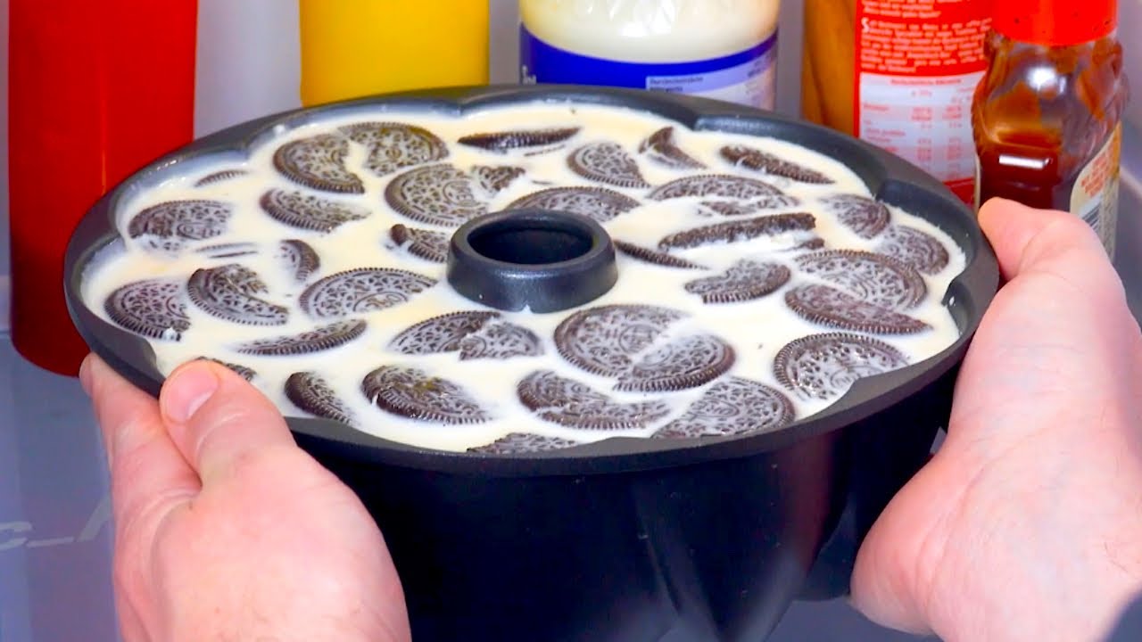 Oreos Floating In This Cake Will Mesmerize You | Ready After A Few ...