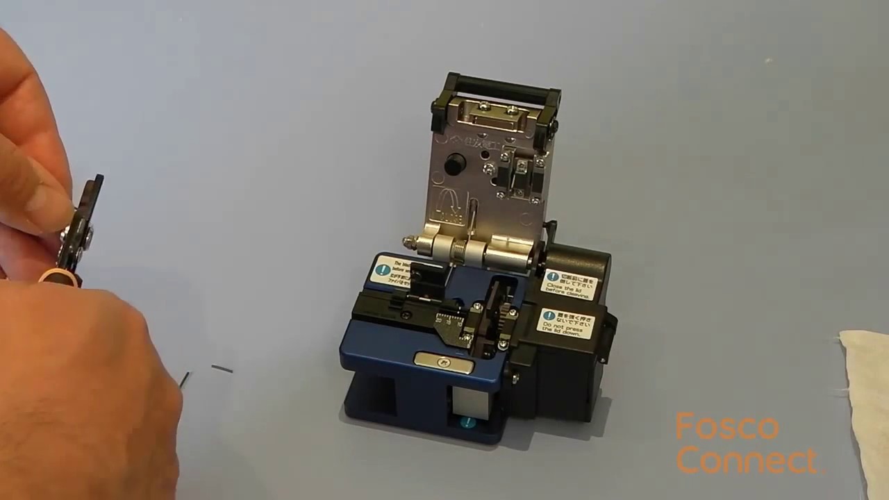 How to cleave optical fiber? - YouTube