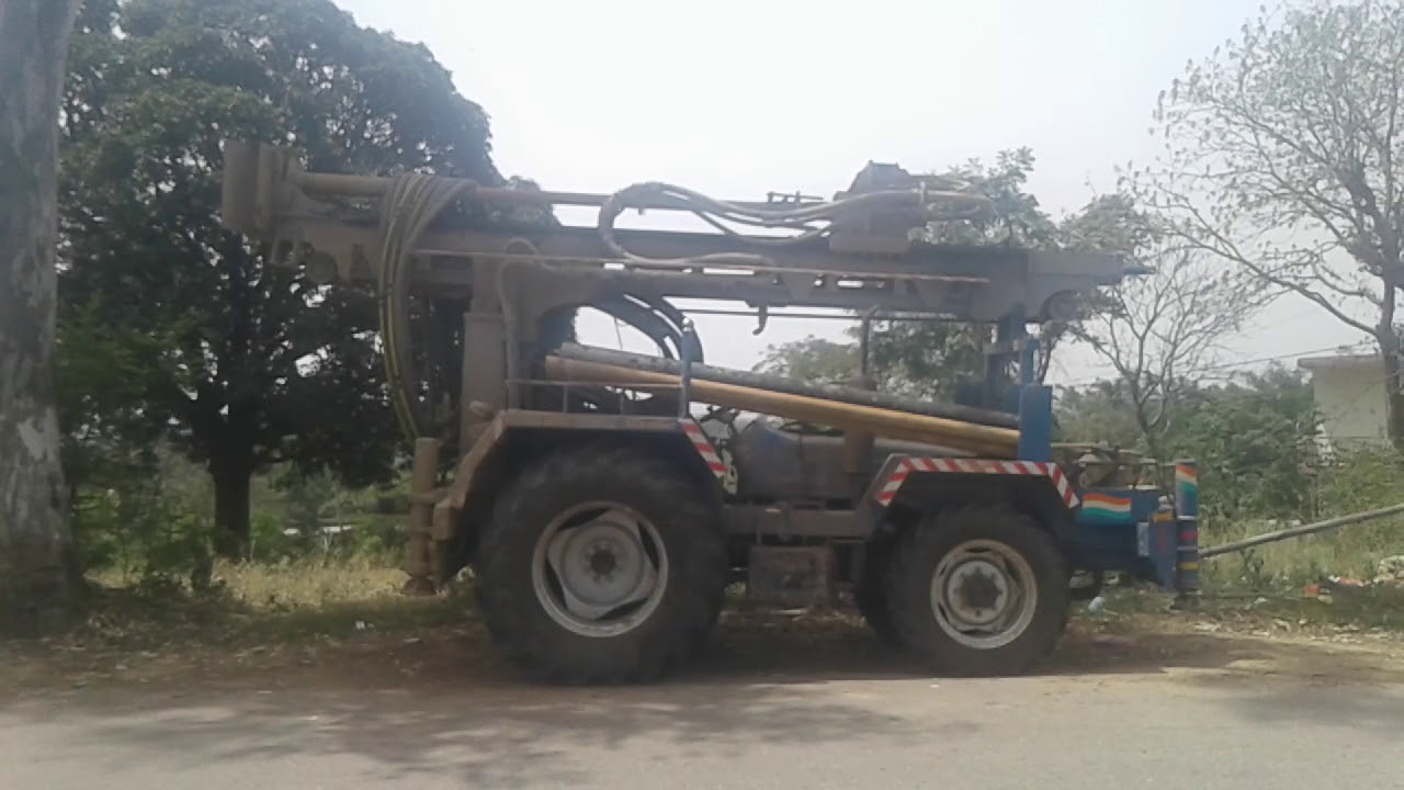 Techno agri. Tractor drilling machine - YouTube
