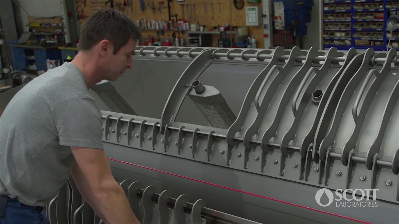 Willmes Merlin & Sigma Presses | Winemaking - YouTube