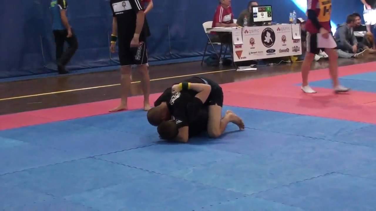 Allan Poppleton vs Someone - Round 2 - YouTube