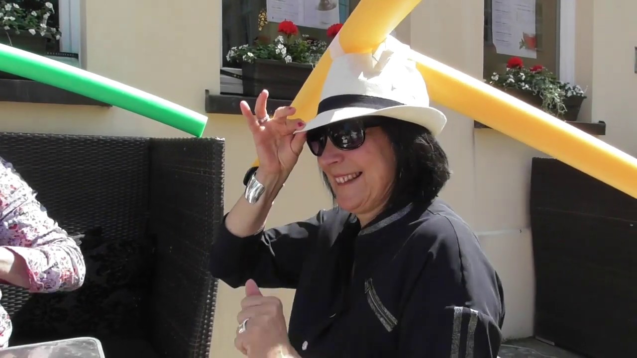 German Cafe Introduces Pool-Noodle Hats to Demonstrate Social ...