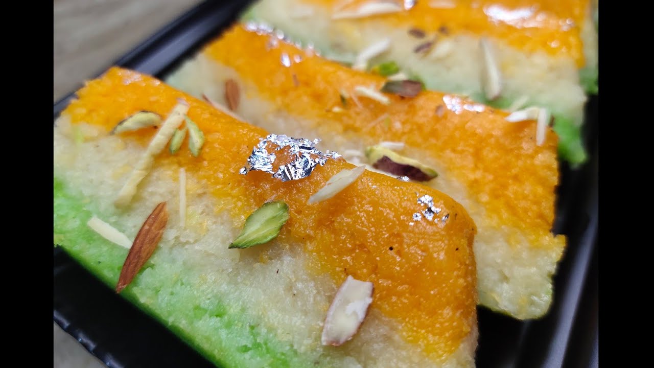 Republic Day Special Tri colour Coconut Sweet / ಕೊಕೊನಟ್ ಸ್ವೀಟ್ ಮಾಡುವ ...
