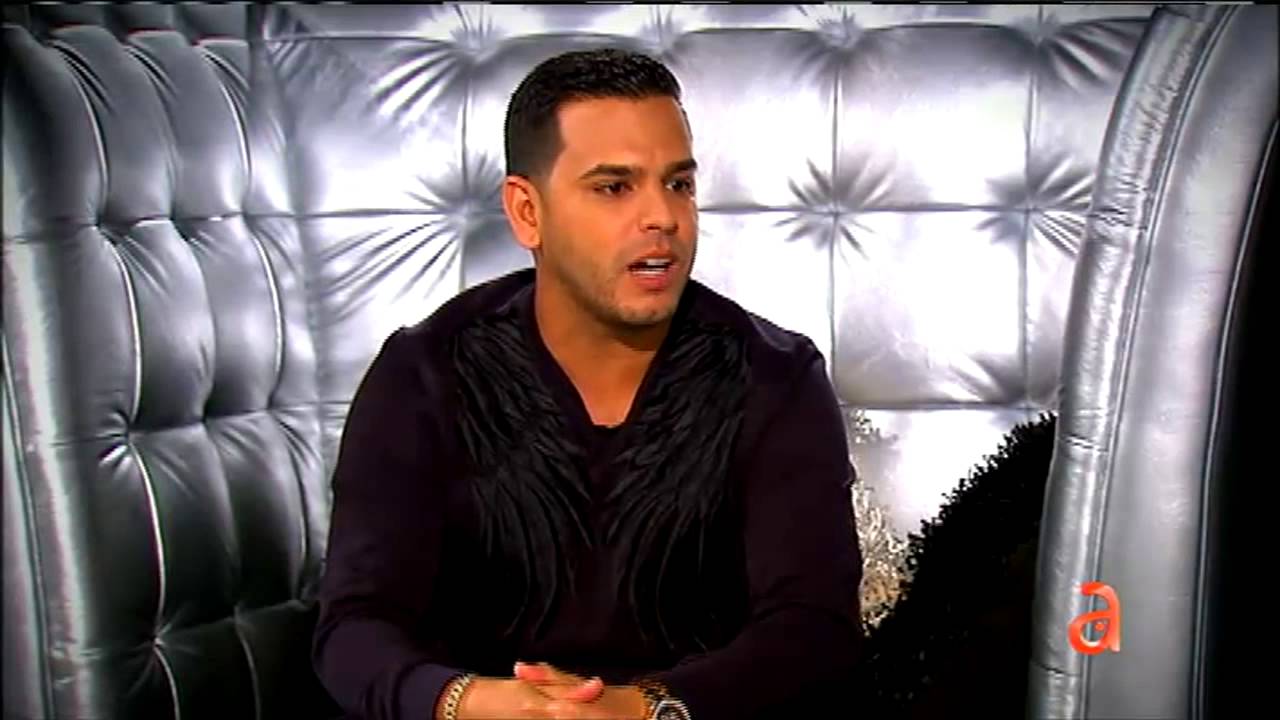 Kary Bernal entrevista a Tito el Bambino parte II - América TeVé - YouTube