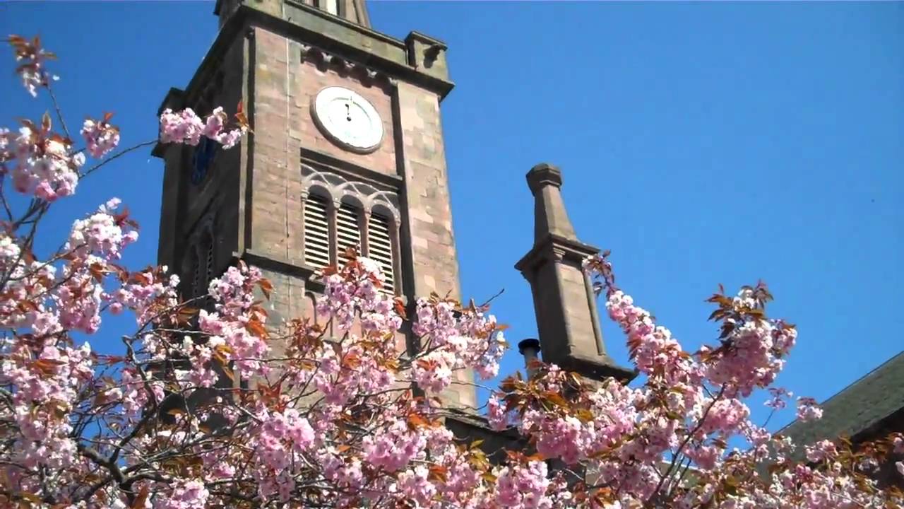 Clock Tower Parish Church Alyth Scotland - YouTube