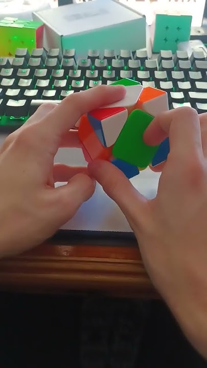 Pi+H perm - Skewb Advanced - YouTube