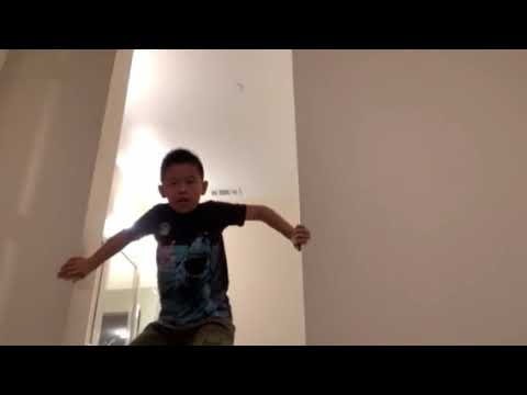 How to climb between 2 walls - YouTube