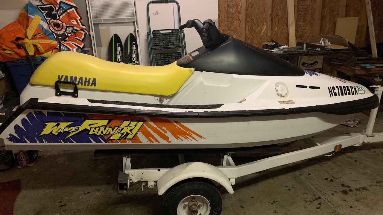 Making my 95 Yamaha Waverunner 3 modern part 1 - YouTube