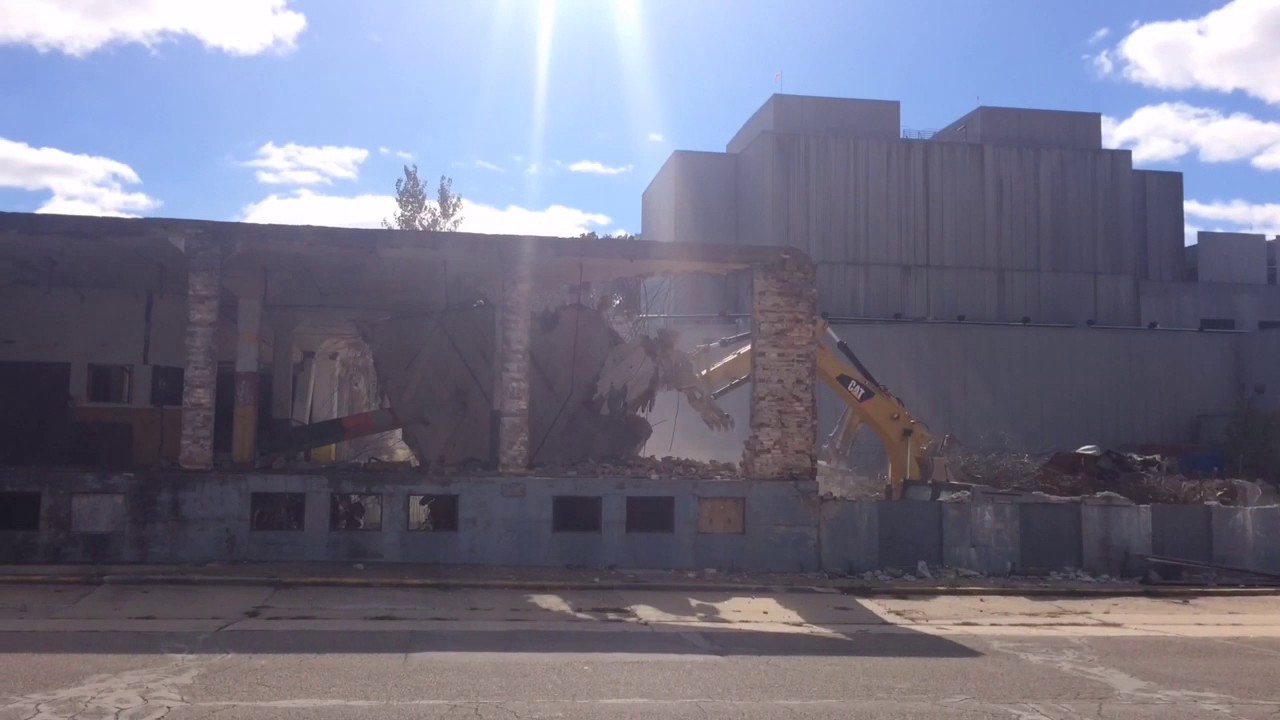 Anaconda Wire building demolition - YouTube