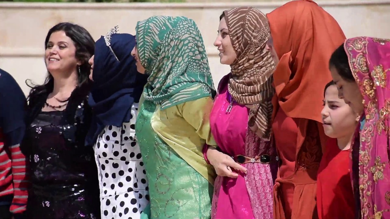 Kurdish Dance Sample - YouTube