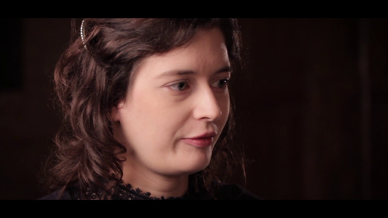 Feuilletonscout im Gespräch mit Sabine Weyer | Bach to the Future - YouTube