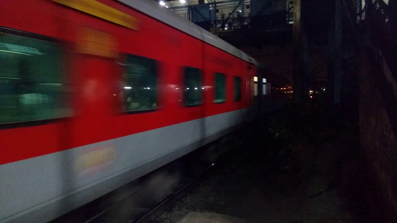 Duronto WAP 7 with Duronto!!. A perfect combination!. 12261 HWH DURONTO ...