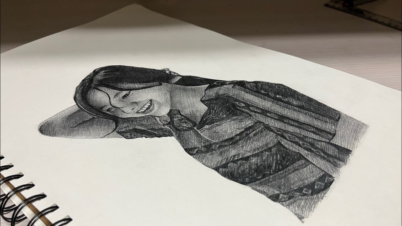 How to draw a portrait easily using pencils with cross hatching process ...