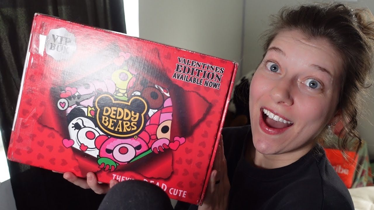 Deddy Bears Valentine's Day Target Exclusive Plush Coffin Unboxing ...