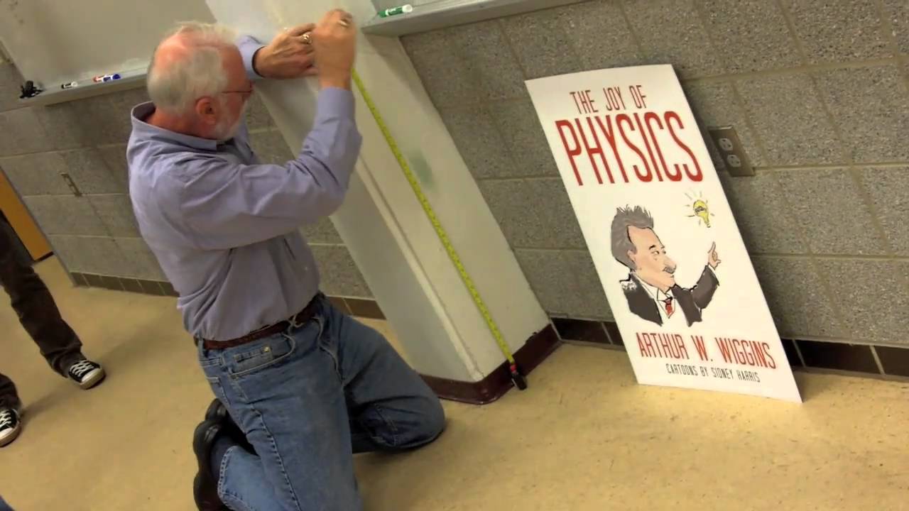 Joy Physics- exp #07 Elastic Collision - YouTube