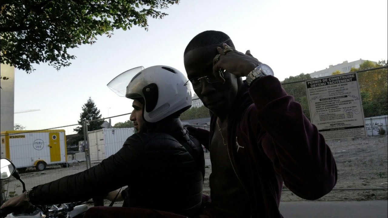 Lil'One - Dans la ville (Clip Officiel) - YouTube