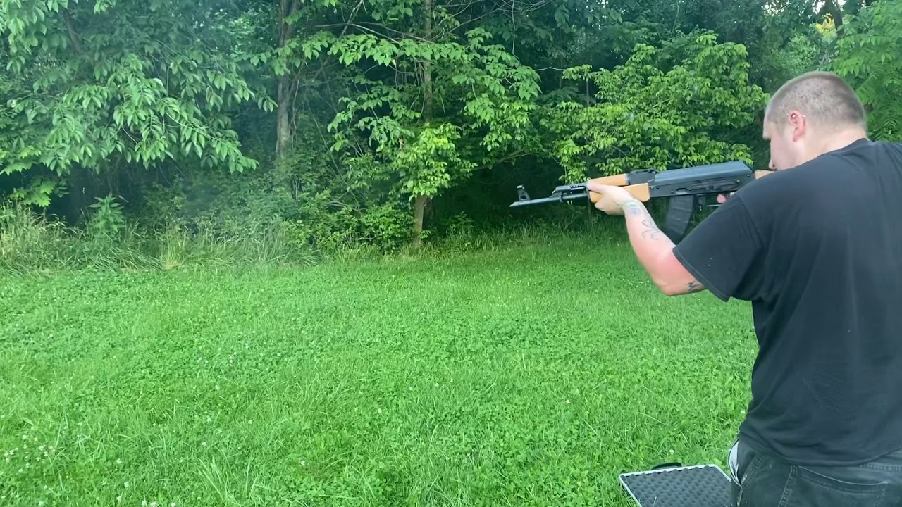 Me and my buddy shooting - YouTube