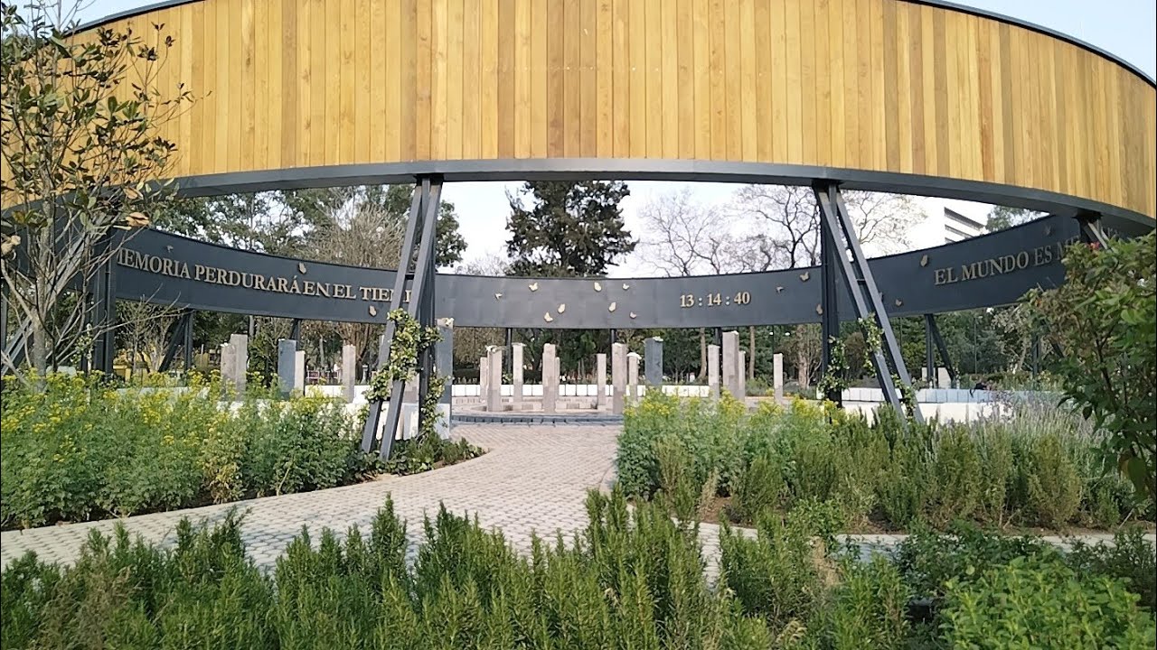 in memoriam. Memorial Víctimas Colegio Rebsamen 19s - YouTube