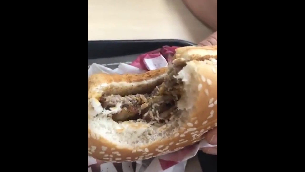 Maggots in Burger at Burger King - YouTube