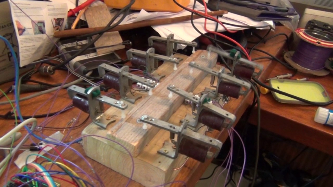 8 Bit binary counter with 1950s solenoids. - YouTube