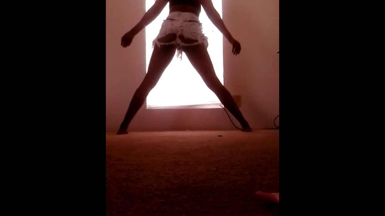 THROW DAT ASS IN CIRCLES - YouTube