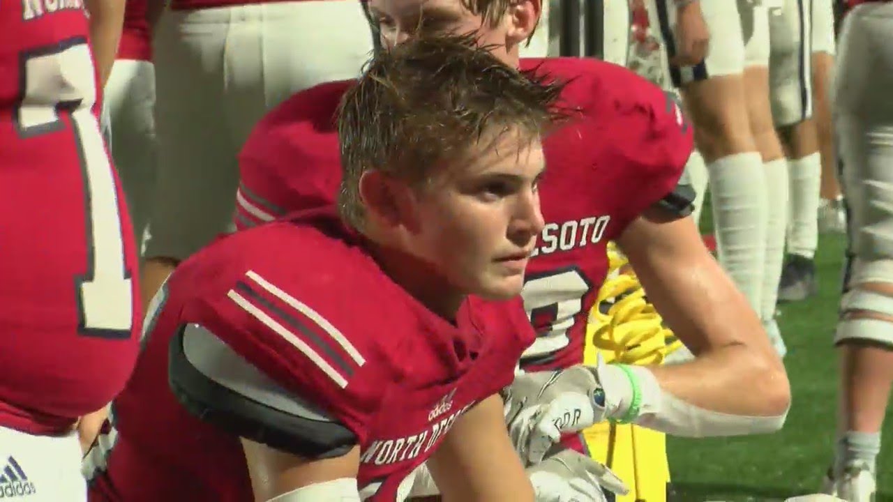 Luke Delafield shines in North Desoto's Week 1 win over Airline - YouTube