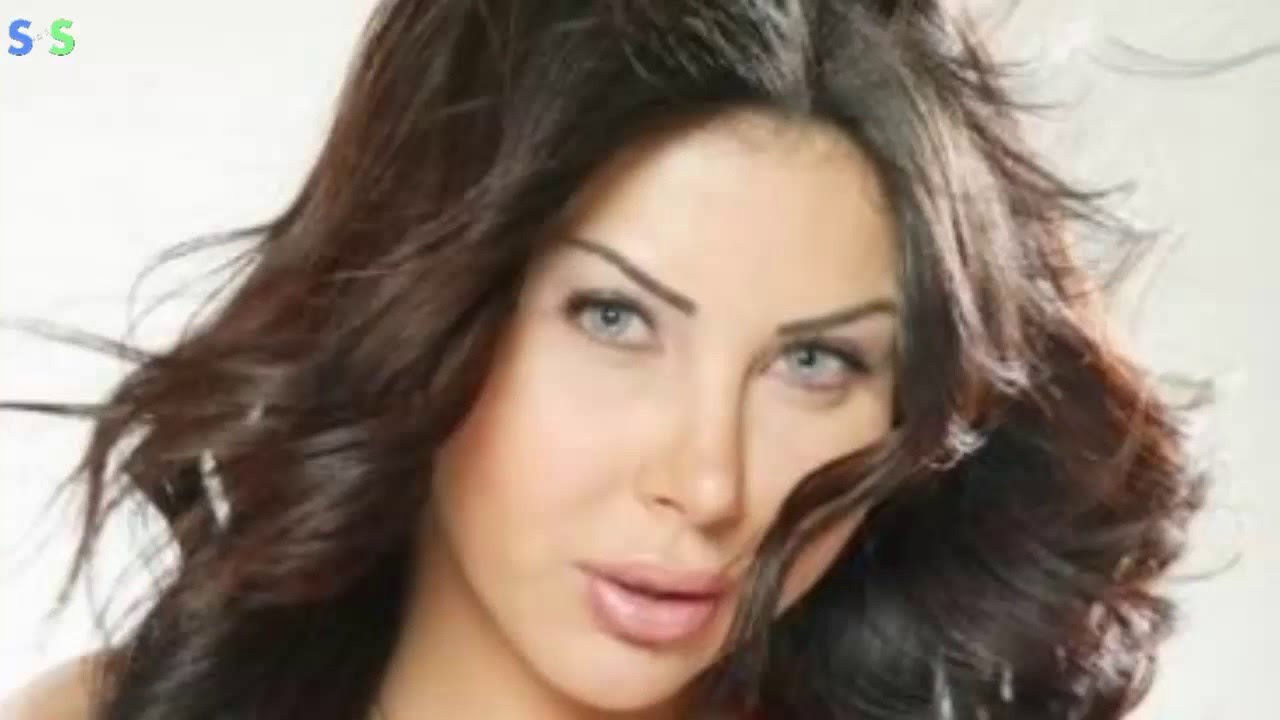 شبيهة نانسى عجرم يخلق من الشبهة اربعين؟؟؟؟؟؟ Youtube