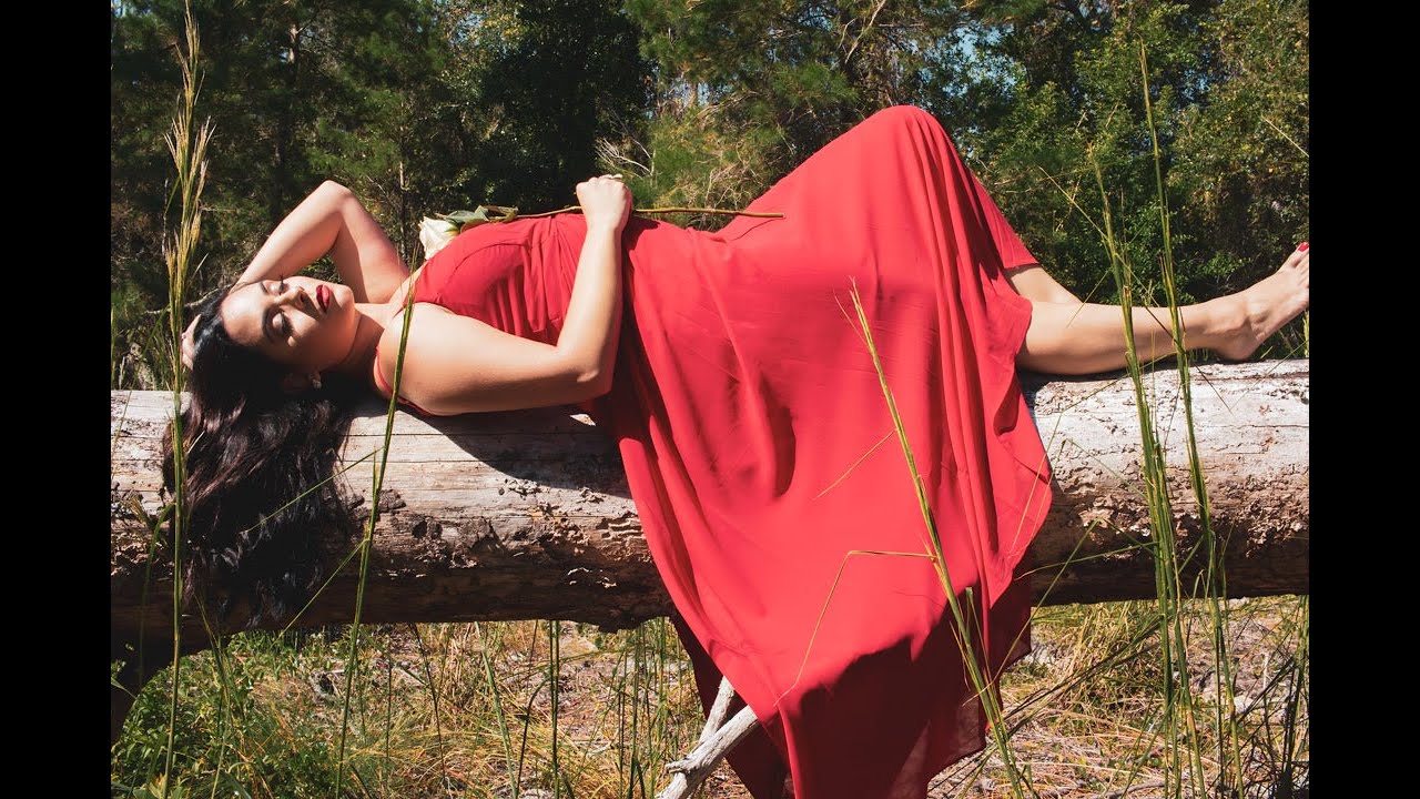 Delia Rose Beauty Intro!! - YouTube