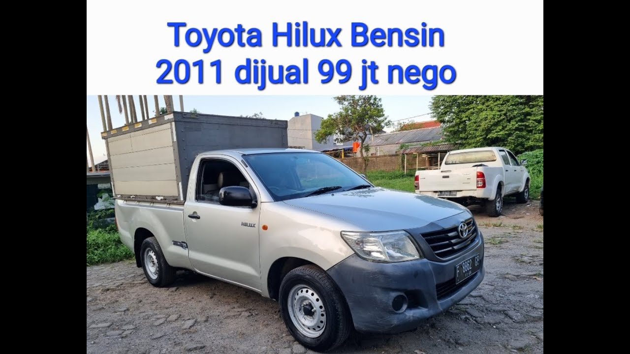 toyota Hilux bensin 2011 100 % original cat Rp 99 jt MSD motor Jakarta ...