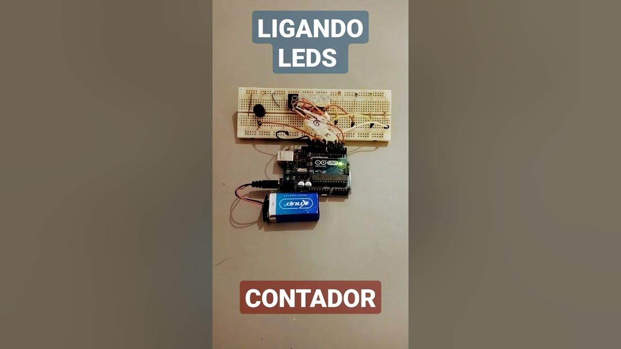 #Shorts CONTADOR COM DISPLAY E BUZZER COM ARDUINO UNO ACENDENDO LEDS. - YouTube