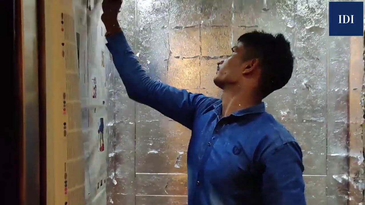 How to apply silver leaf | How to apply silver leaf on furniture | Silver leaf applicator in ...