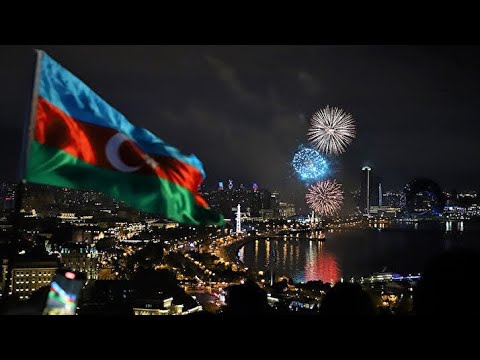 Bakıda möhtəşəm atəşfəşanlıq.2023 yeni il