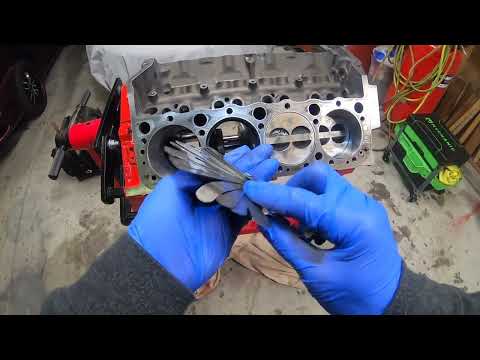 LT1 Full Rebuild Tutorial Part 8 (Bottom end reassembly Pistons) - YouTube