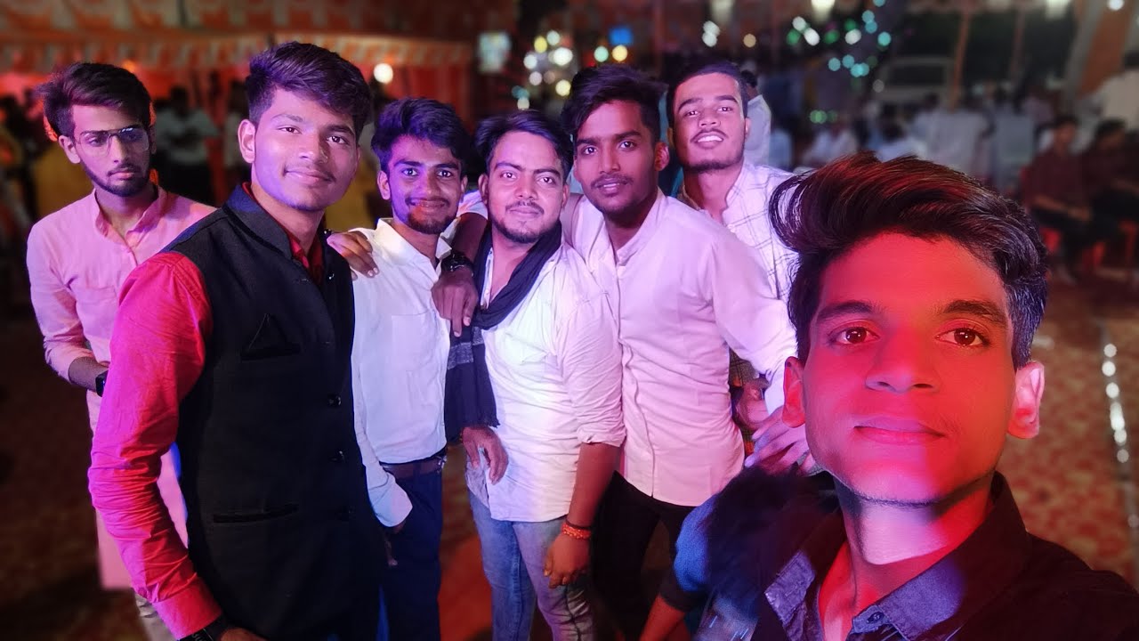 Masti time with friends (bpmg public school suriyawa) - YouTube