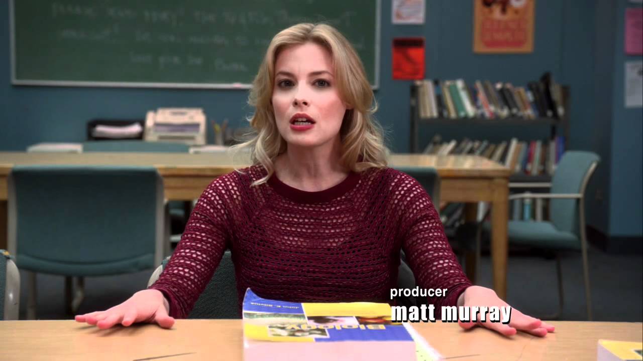 Community S3:E11 - Britta Defines an Analogy - YouTube