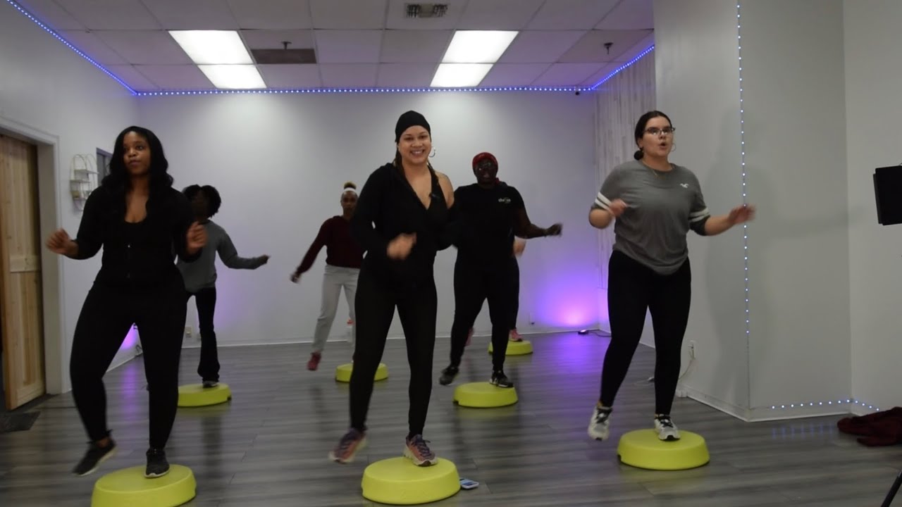 Step Cardio Class | Nicki Minaj FTCU | Killer Body Fitness - YouTube