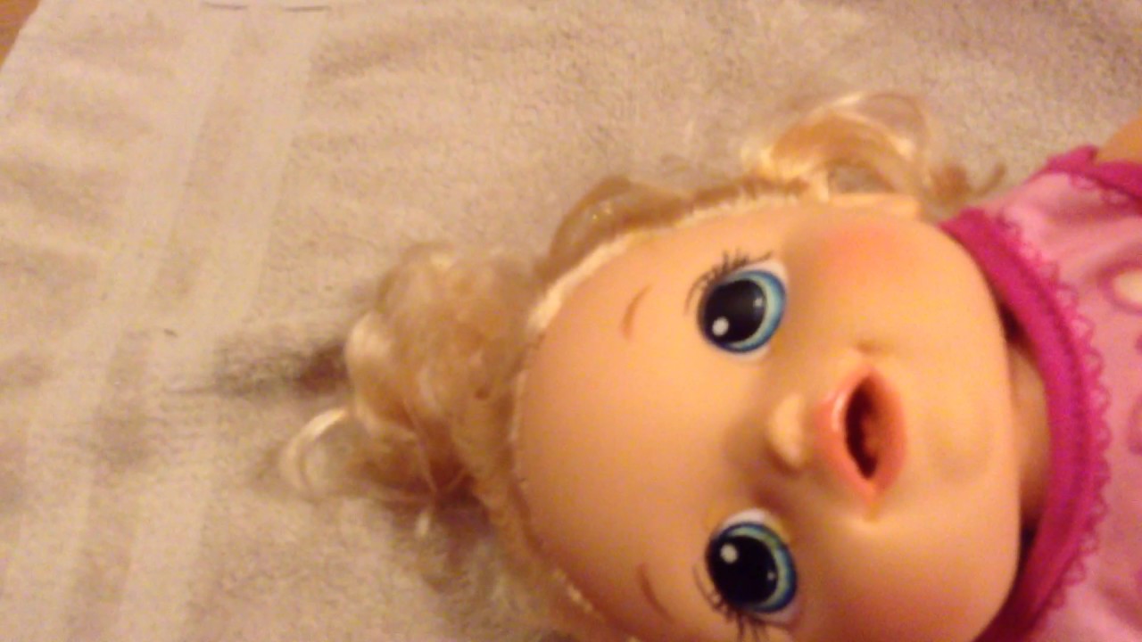 Feeding Lizzie!!🍼🍼🍼🍼🍼 - YouTube