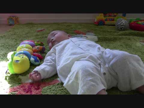 AMAZING LeapFrog Baby Counting worm baby stop crying right away! - YouTube