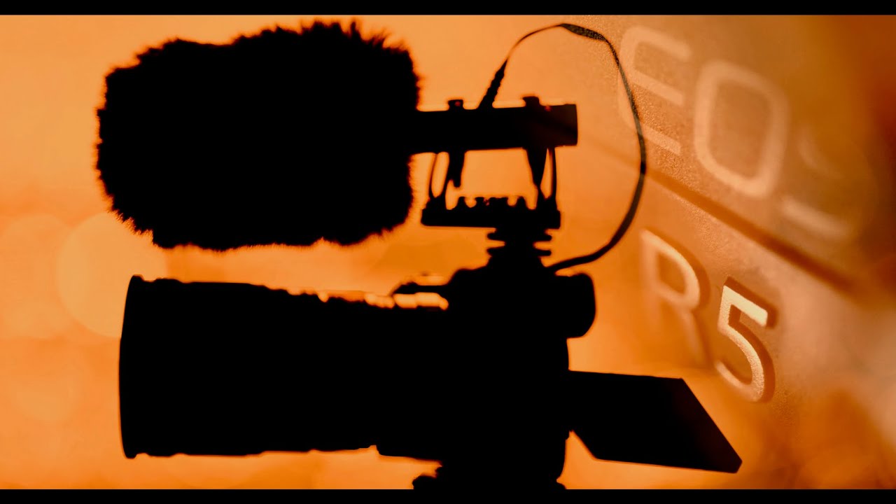 The BEST hybrid camera? The Odyssey of the CANON R5 - YouTube